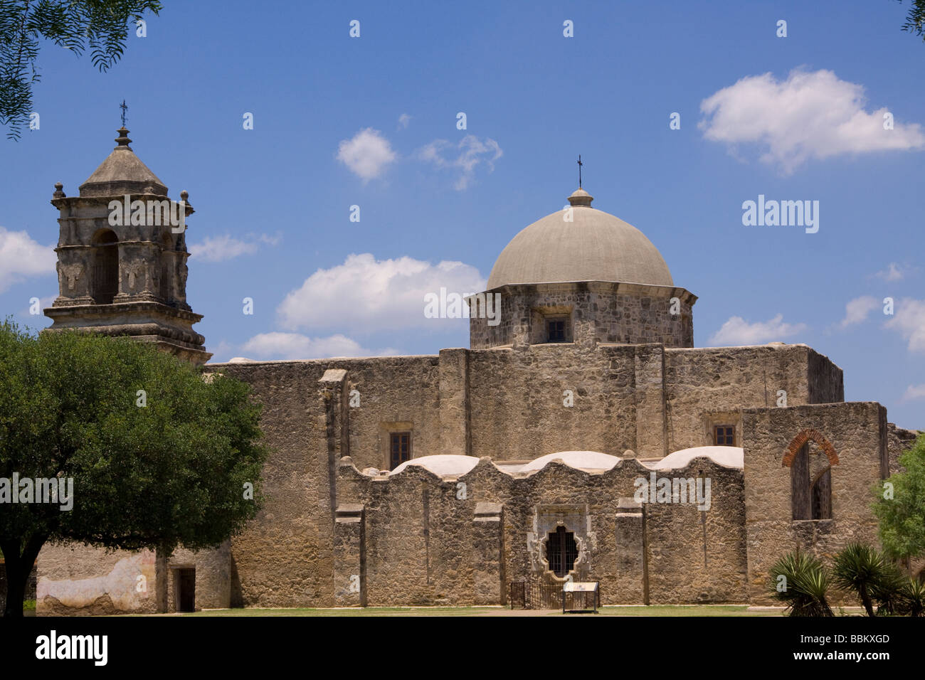 Spanish mission texas arches hi-res stock photography and images - Alamy
