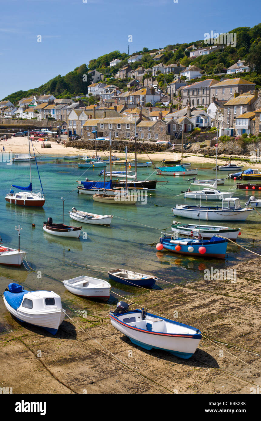 Mousehole hi-res stock photography and images - Alamy
