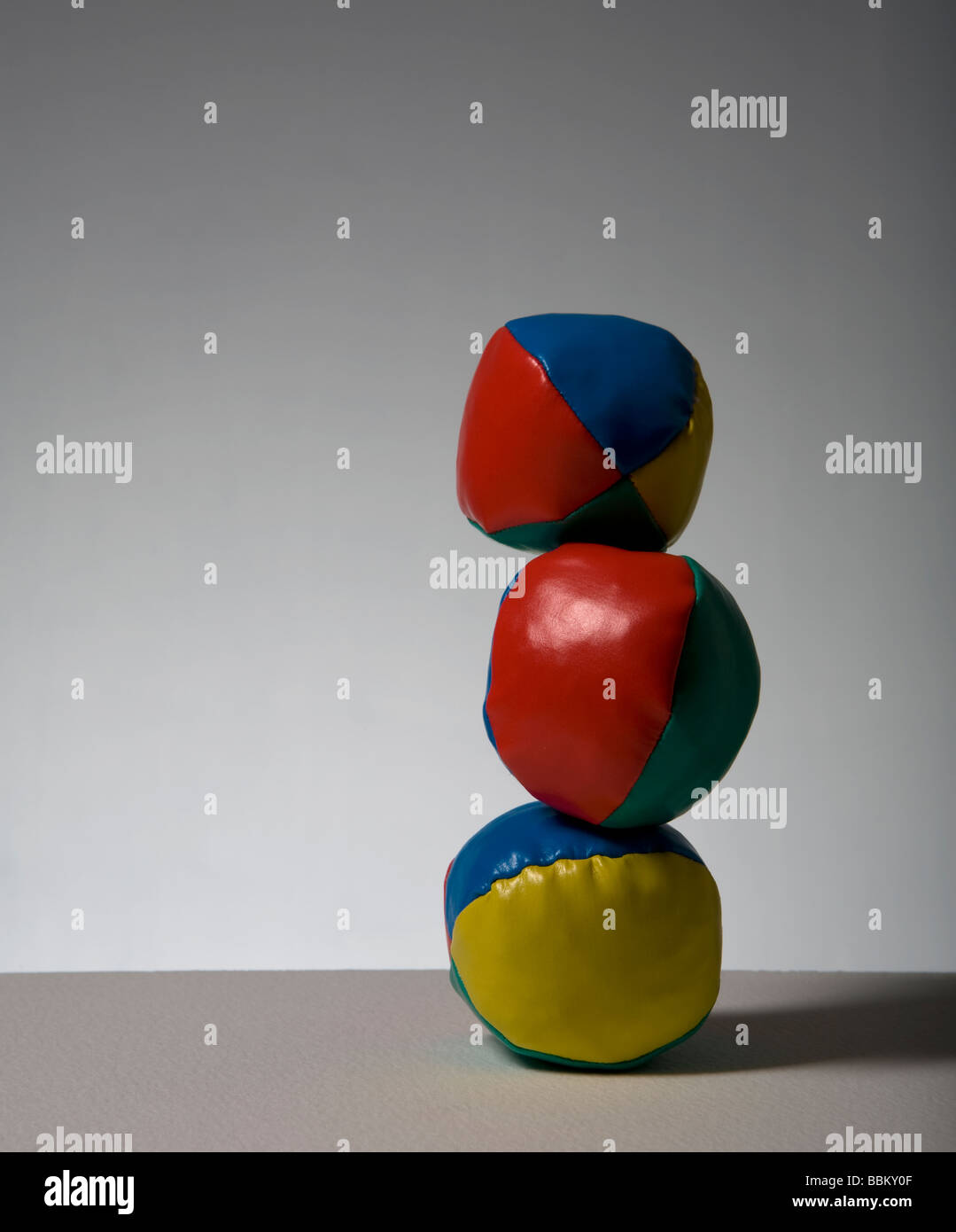 Simple ball icon hi-res stock photography and images - Alamy