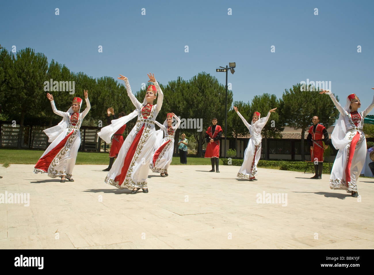 Anatolia folk dance hi-res stock photography and images - Alamy