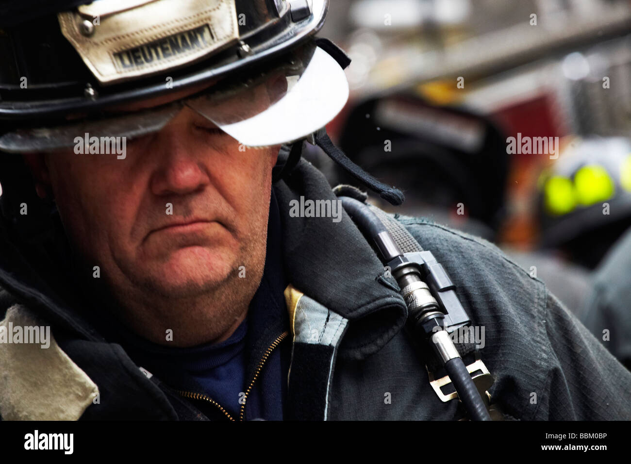 New york fire department helmet hi-res stock photography and images - Alamy