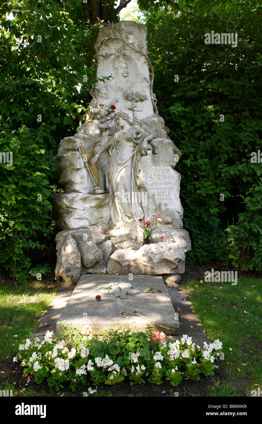 The tomb of Johann Strauss II Central cemetery Vienna Stock Photo - Alamy