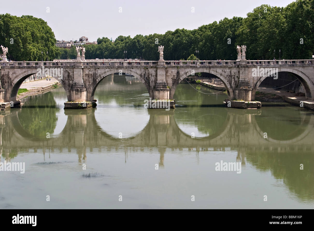 Bridge over tiber hi-res stock photography and images - Alamy