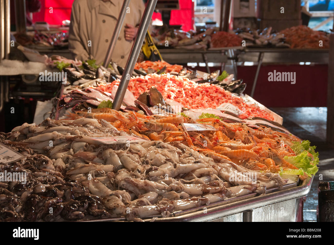 Seafood stall at the Peschería Rialto fish market San Polo Venice Italy ...
