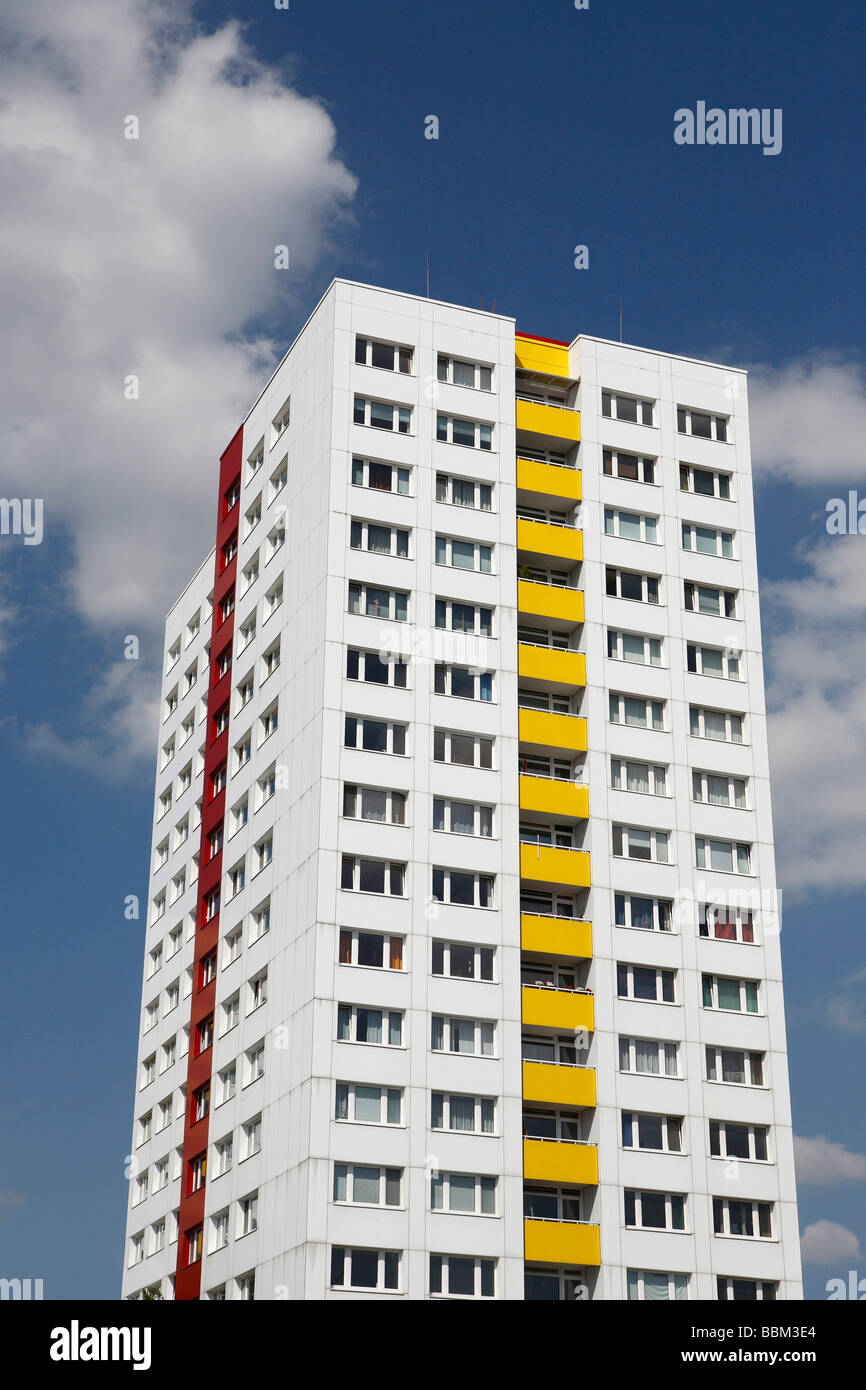 Plattenbau, pre-fab tower block, in Berlin, Germany Stock Photo - Alamy