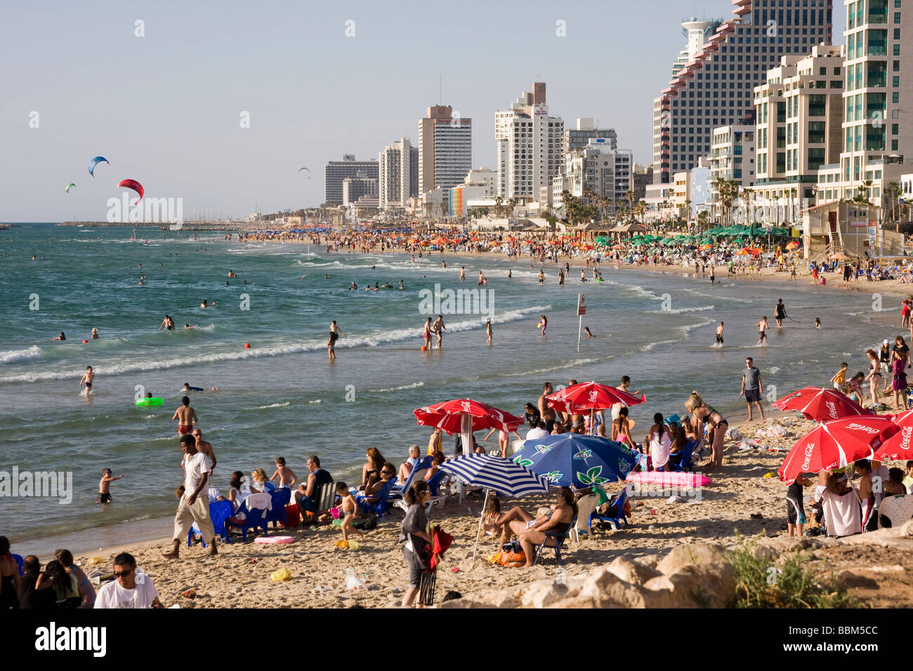 tel aviv sea shore Stock Photo - Alamy