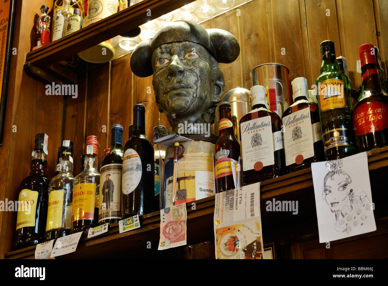 Spanish bar alcohol drinks hi-res stock photography and images - Alamy