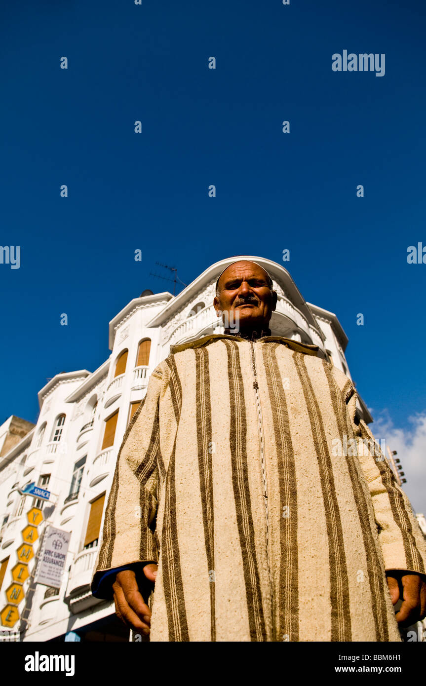 Moroccan jalaba hi-res stock photography and images - Alamy