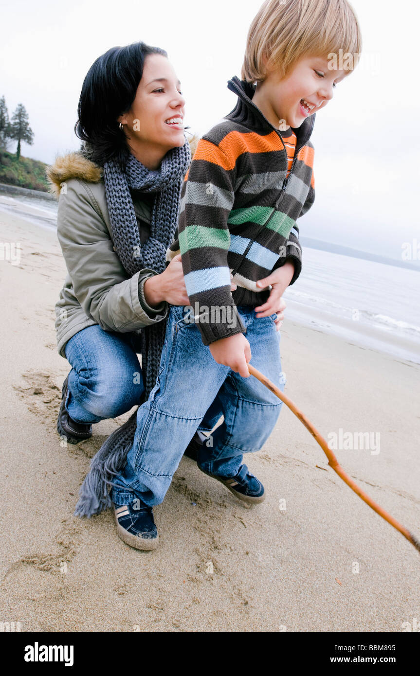 Stooping woman hi-res stock photography and images - Alamy