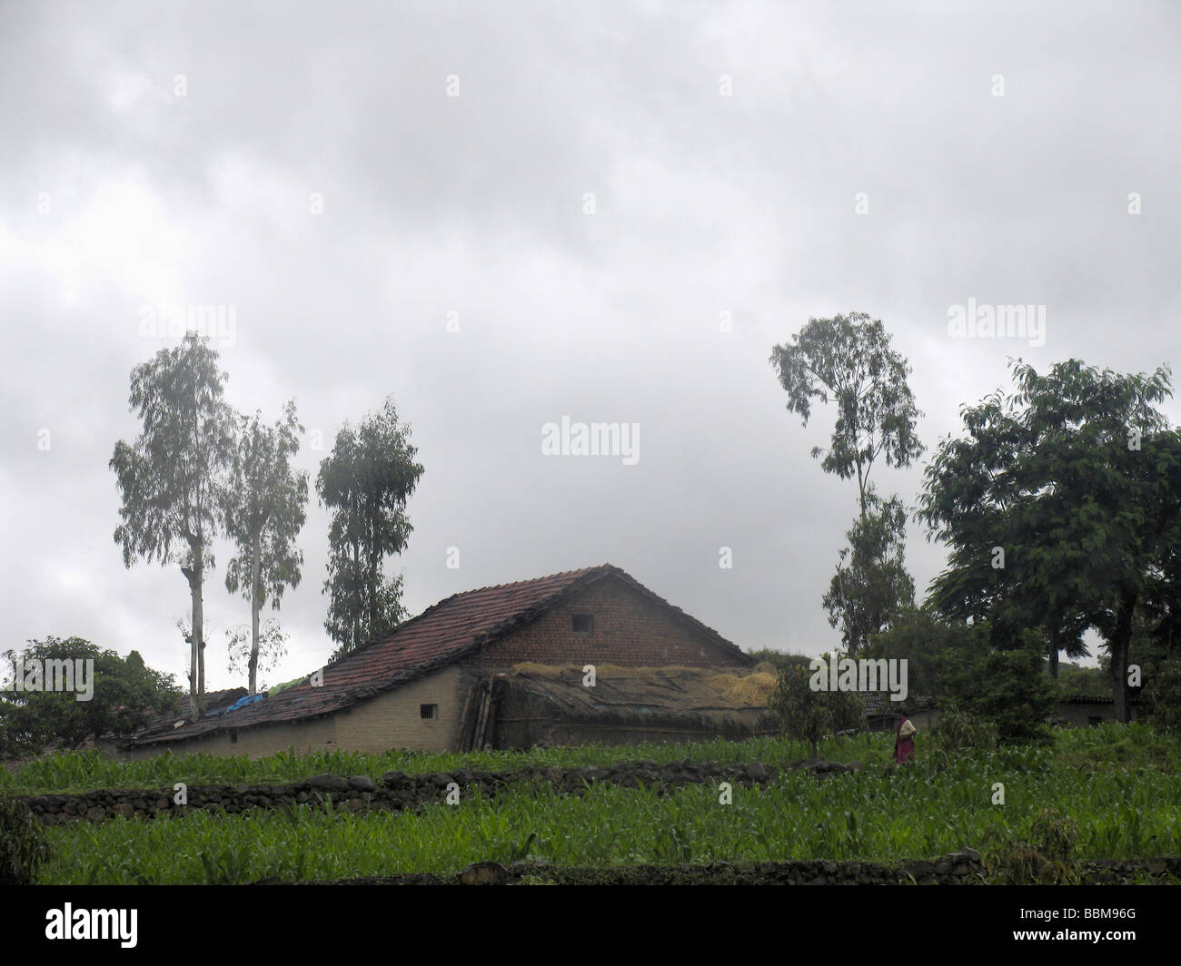 Agriculture farmhouse village hi-res stock photography and images - Alamy
