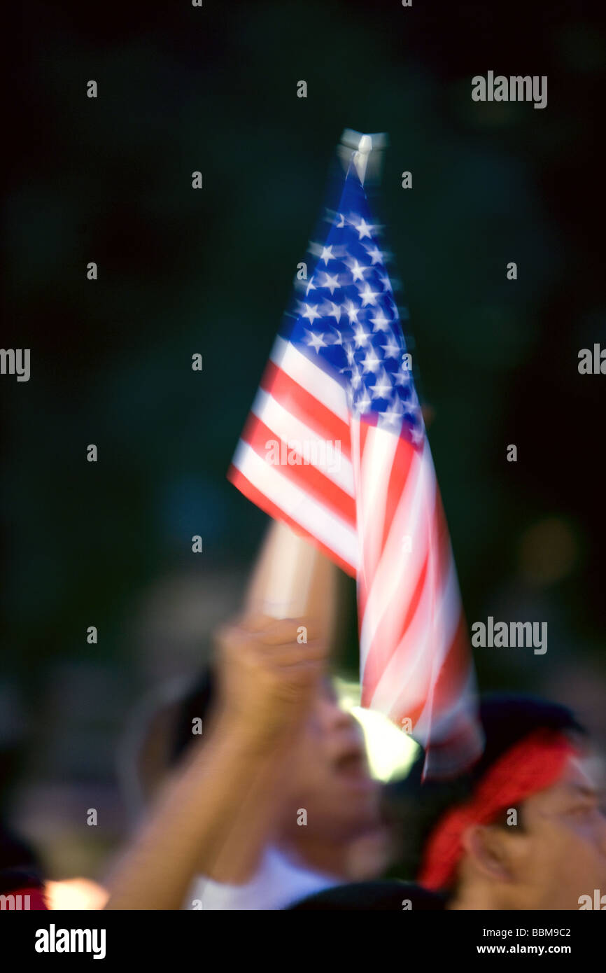Crowd american flags hi-res stock photography and images - Alamy