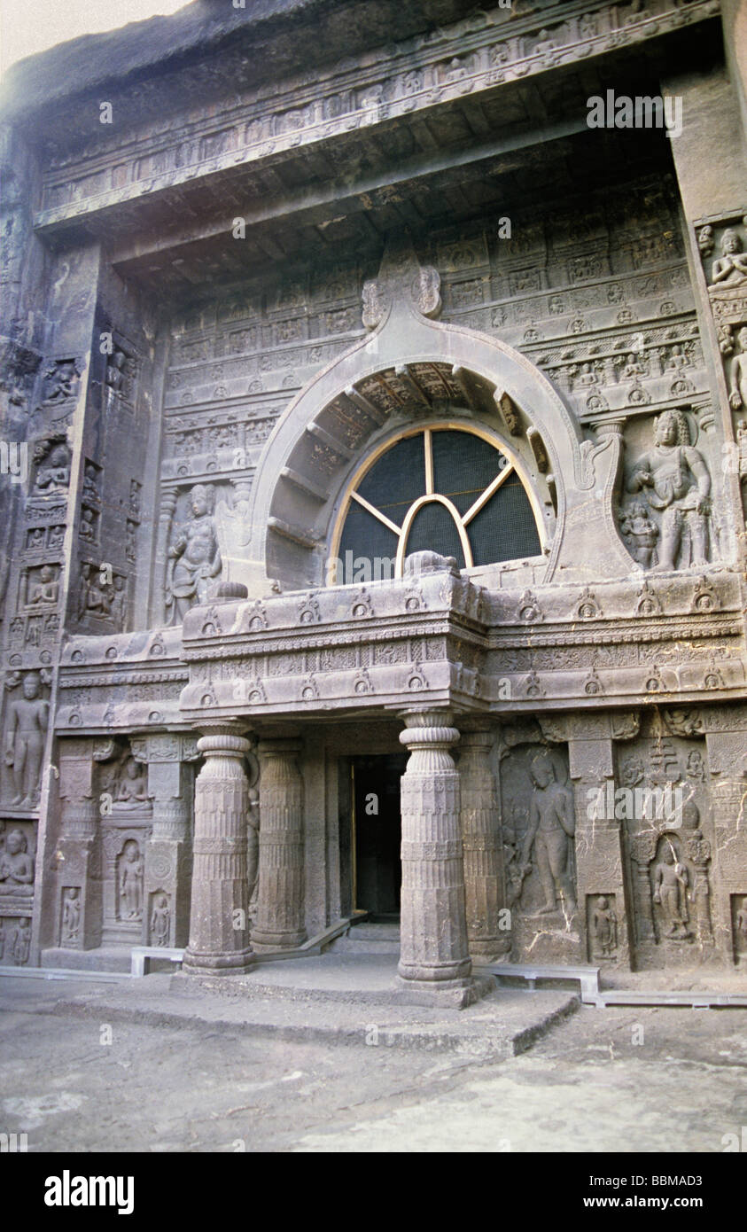 Ajanta cave 19 hi-res stock photography and images - Alamy