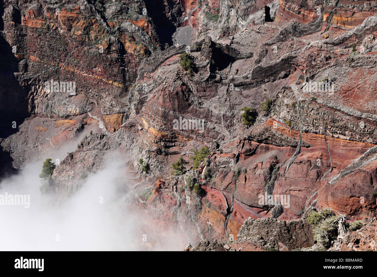 Volcanic caldera rock face, Caldera de Taburiente National Park, La ...