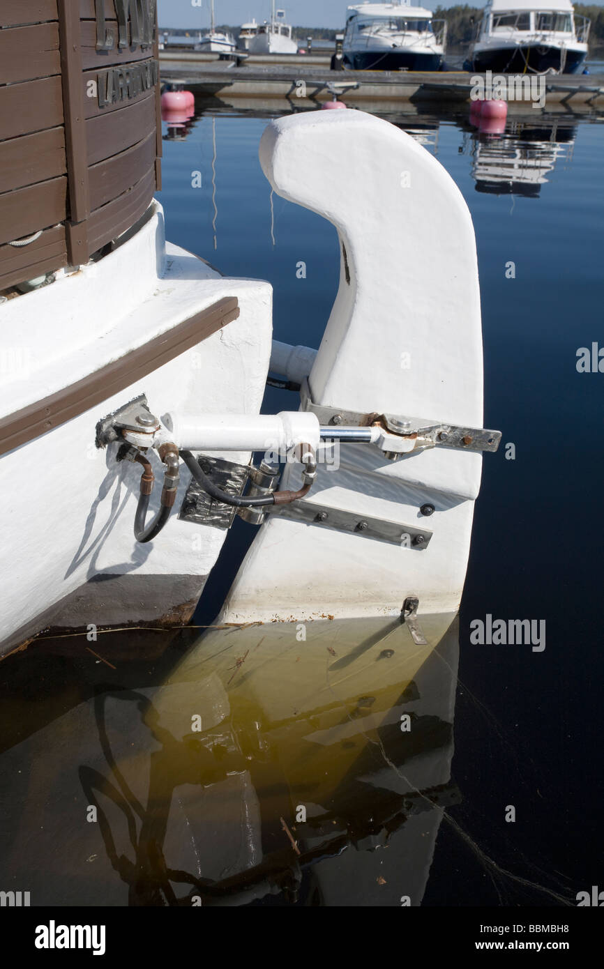 Rudder ship hi-res stock photography and images - Alamy
