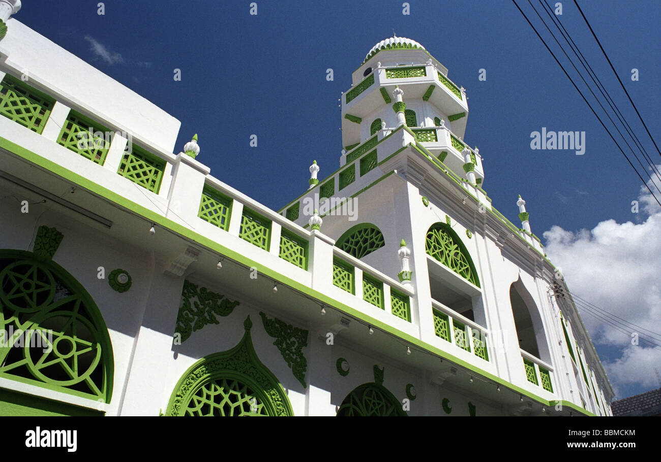 memon mosque old town mombasa kenya Stock Photo - Alamy