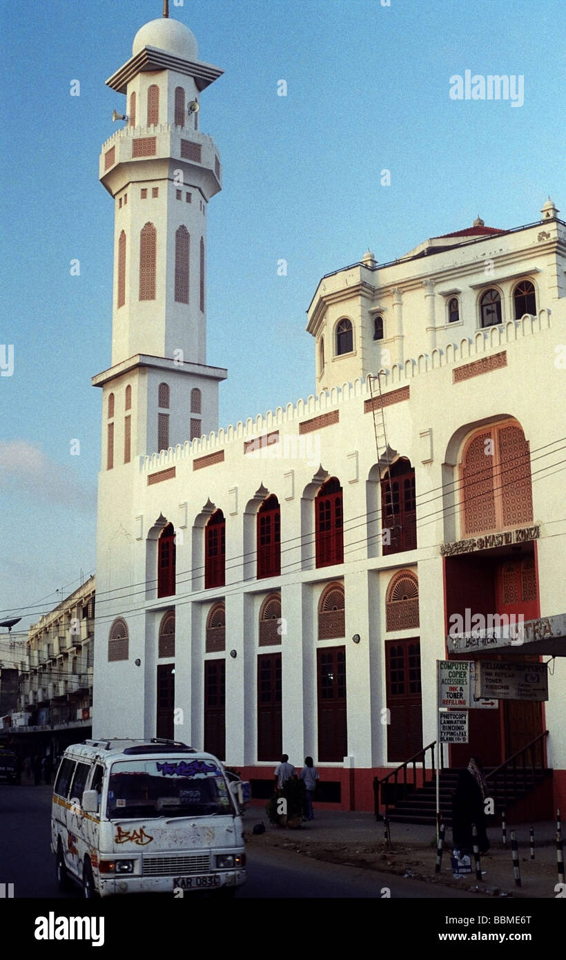 mosque old town mombasa kenya Stock Photo - Alamy