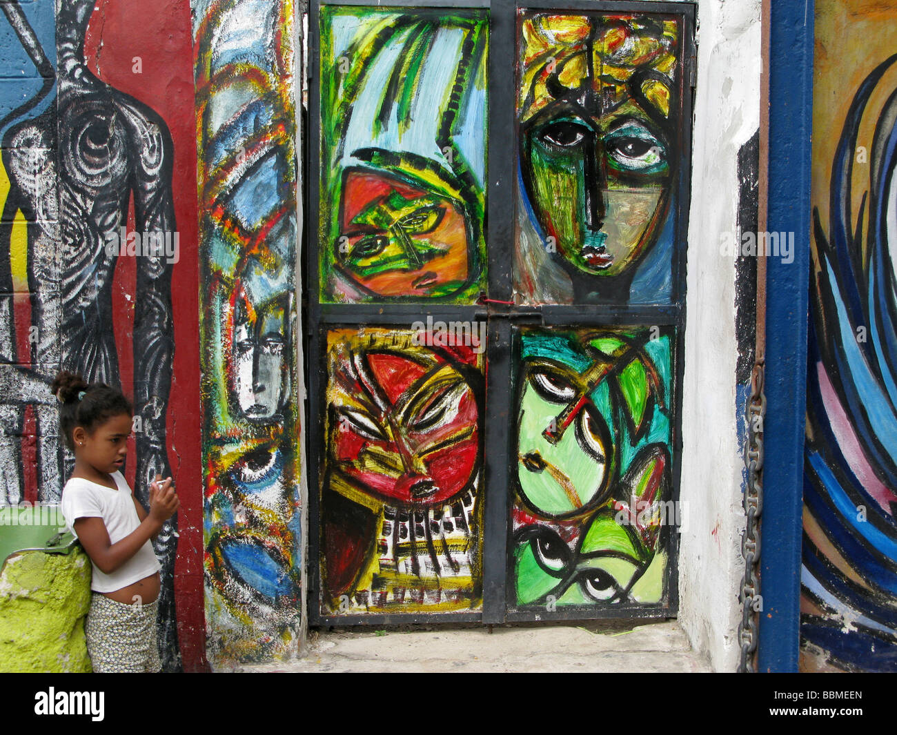Cuba mural hi-res stock photography and images - Alamy