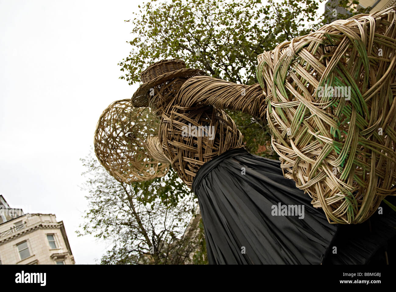 Birmingham arts fest wicker statue Stock Photo - Alamy