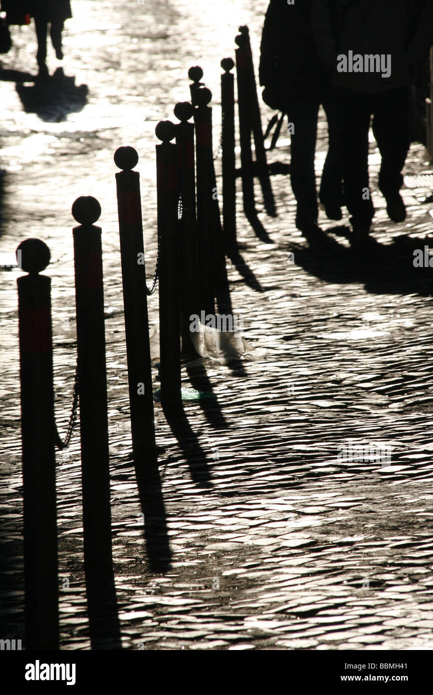 Pole poles side street couple hi-res stock photography and images - Alamy