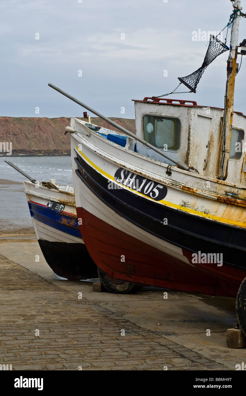 Filey yorkshire uk coble landing hi-res stock photography and images ...