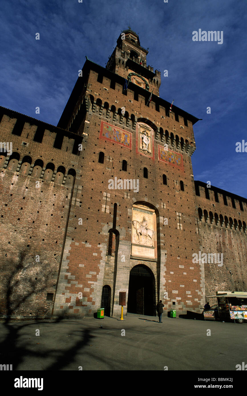 Italy, Milan, Castello Sforzesco castle gate Stock Photo - Alamy