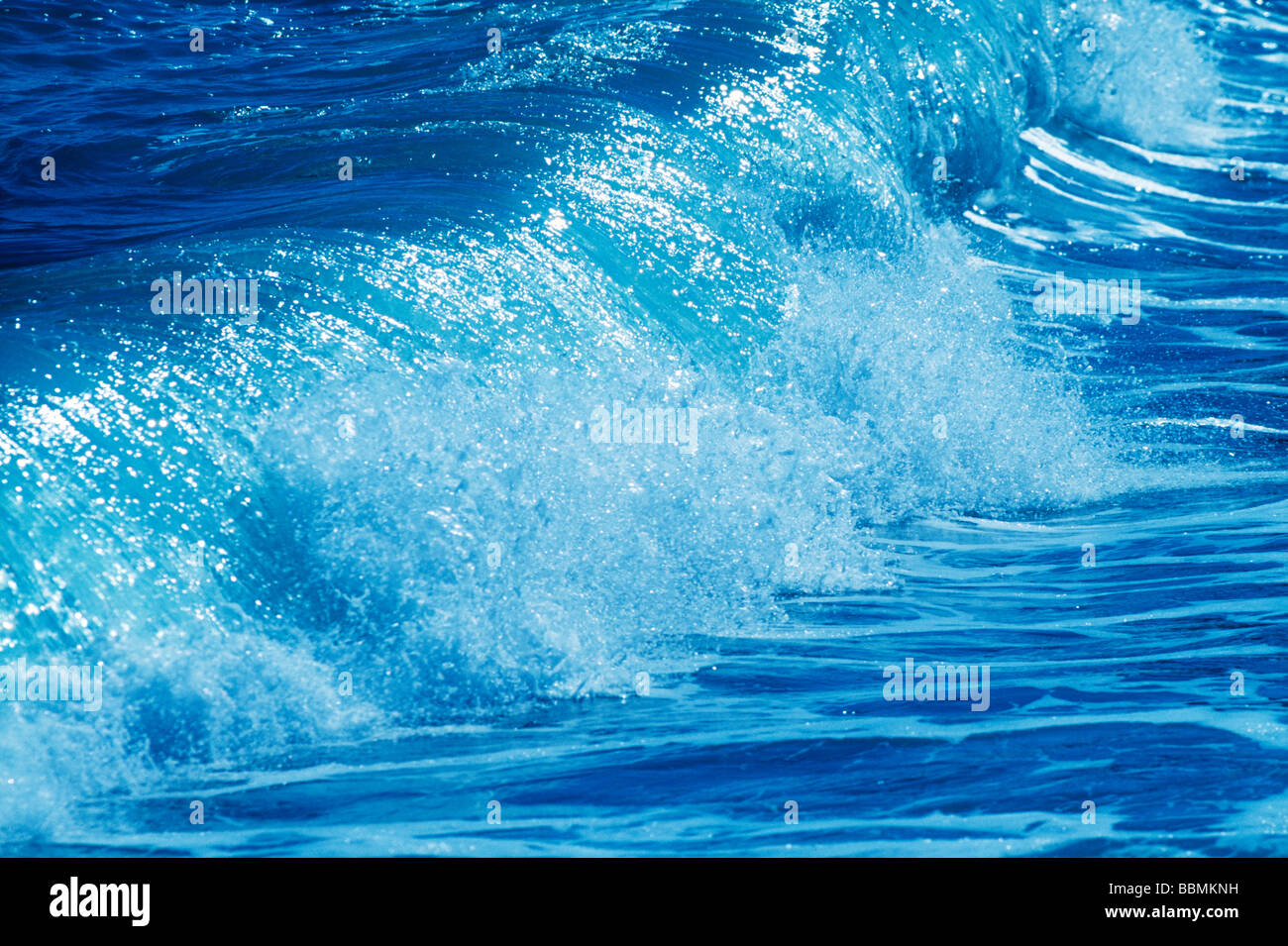 Water gushing waves hi-res stock photography and images - Alamy