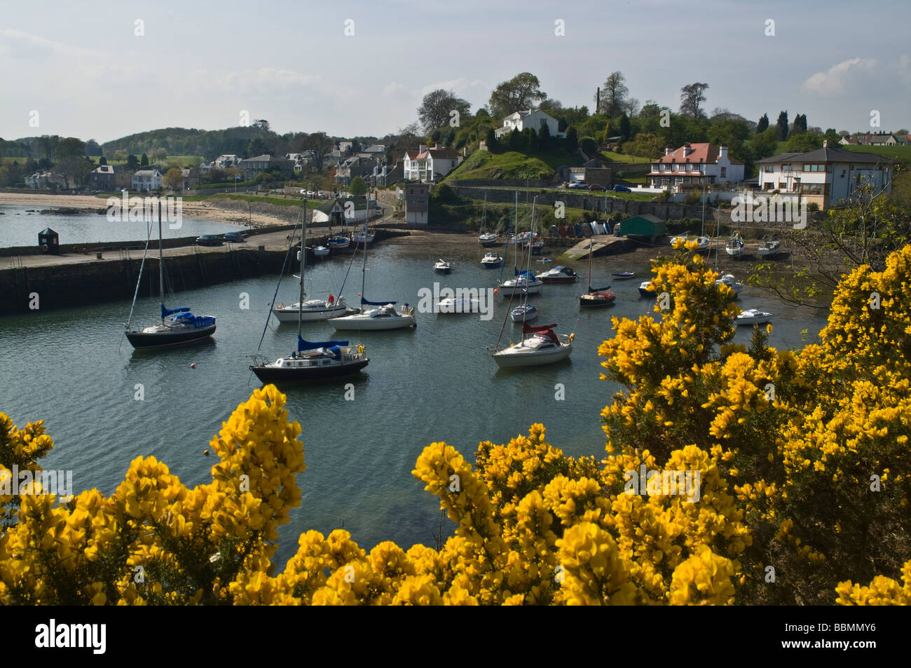 dh Harbour Yacht boats ABERDOUR VILLAGE FIFE SCOTLAND In yachting ...