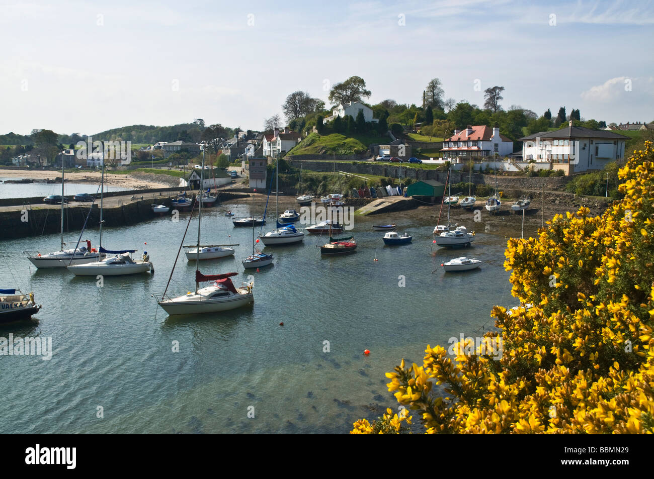dh Aberdour yachting harbour ABERDOUR VILLAGE FIFE SCOTLAND Yacht Boats ...
