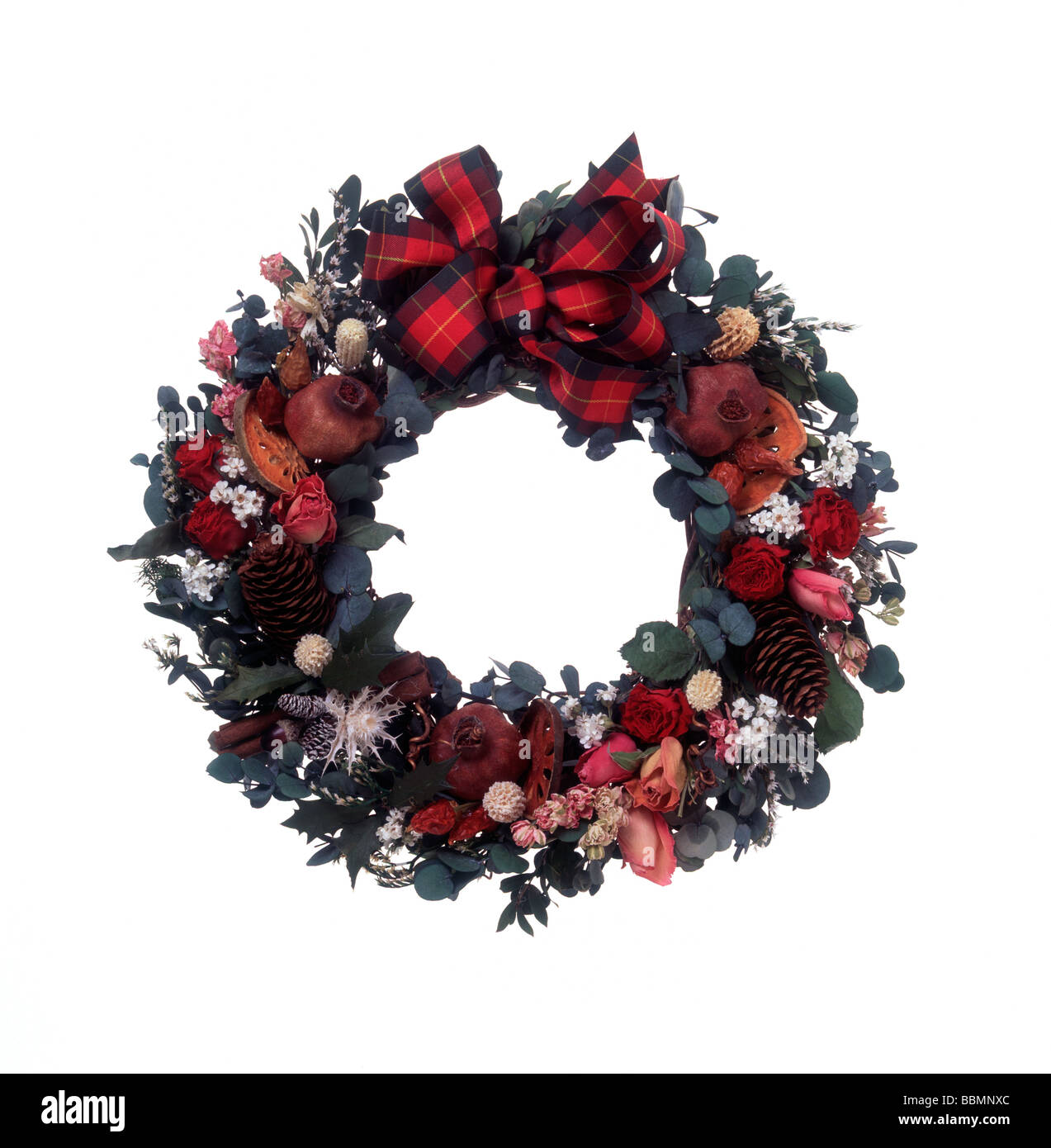 Decorative wreath leaves ribbon hi-res stock photography and images - Alamy