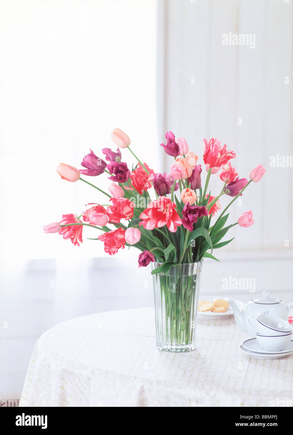 Beautiful flowers in cups hi-res stock photography and images - Alamy