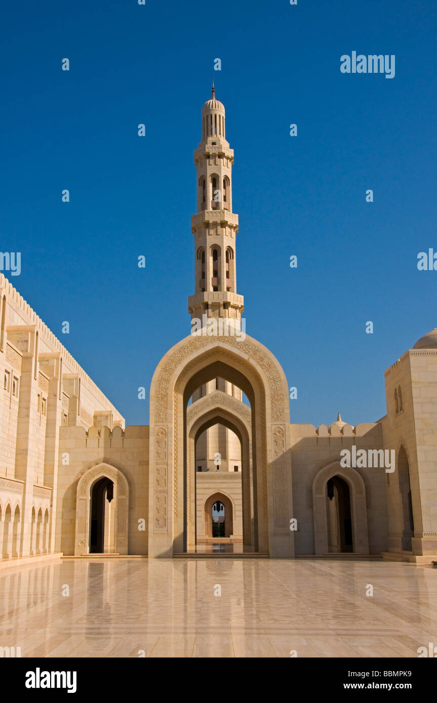 Blue mosque muscat oman middle hi-res stock photography and images - Alamy