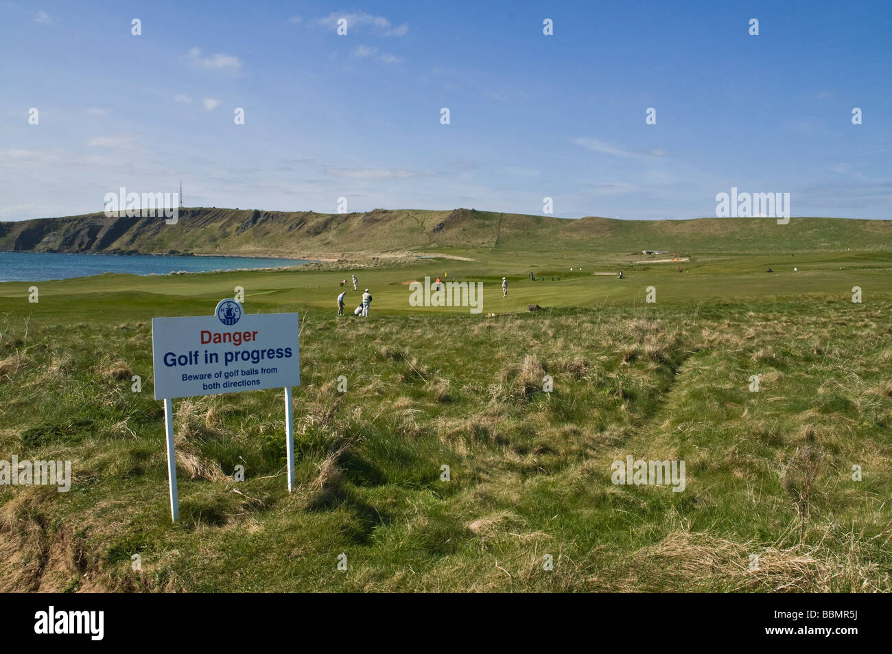 Golf course warning sign hi-res stock photography and images - Alamy