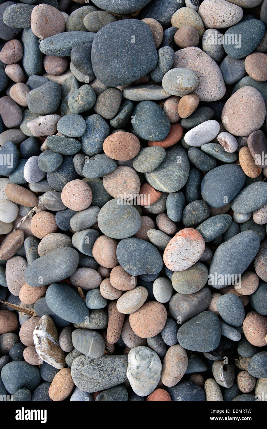Colourfull Pebble Patterns on a beach Stock Photo - Alamy
