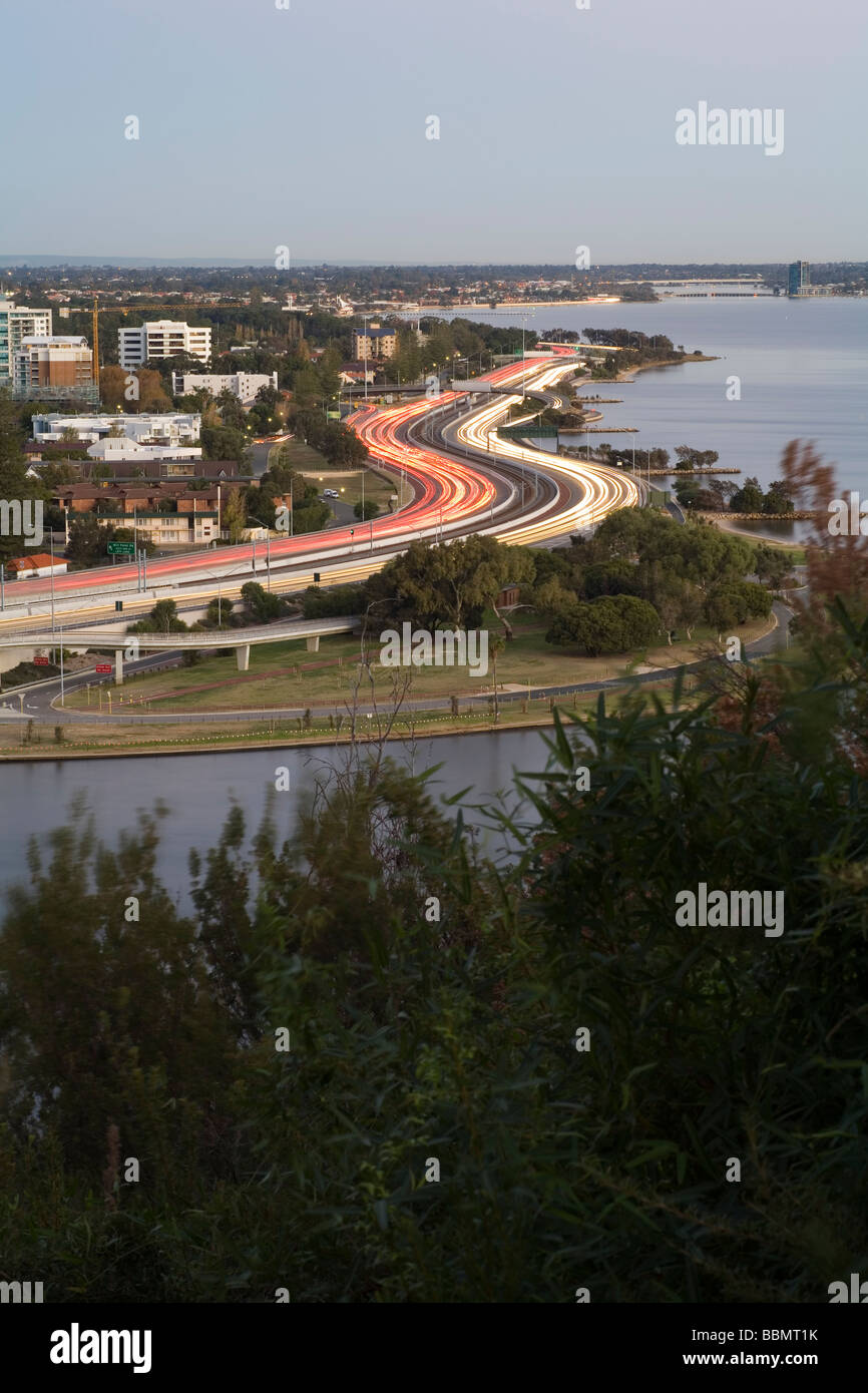 Traffic light trails over the Narrows Bridge and Kwinana Freeway south ...