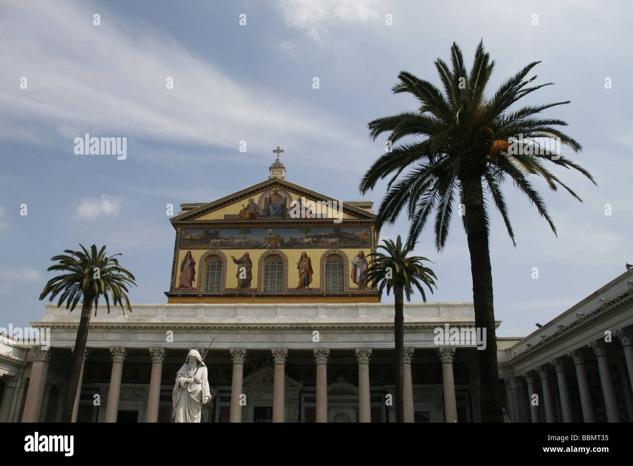 saint paul's basilica in rome italy Stock Photo - Alamy