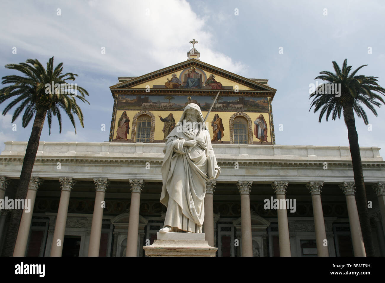 saint paul's basilica in rome italy Stock Photo - Alamy