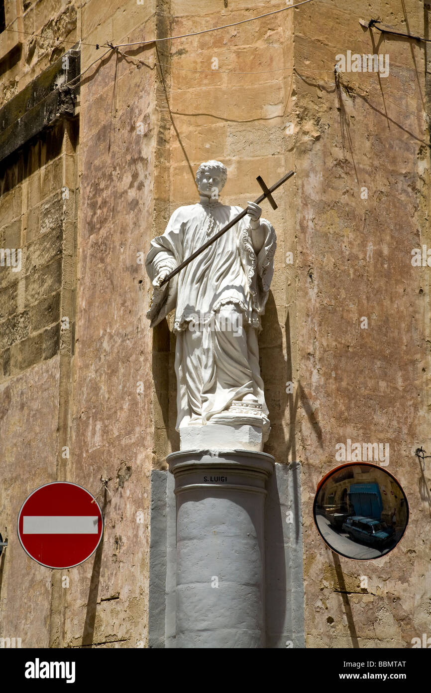 Luigi statue hi-res stock photography and images - Alamy