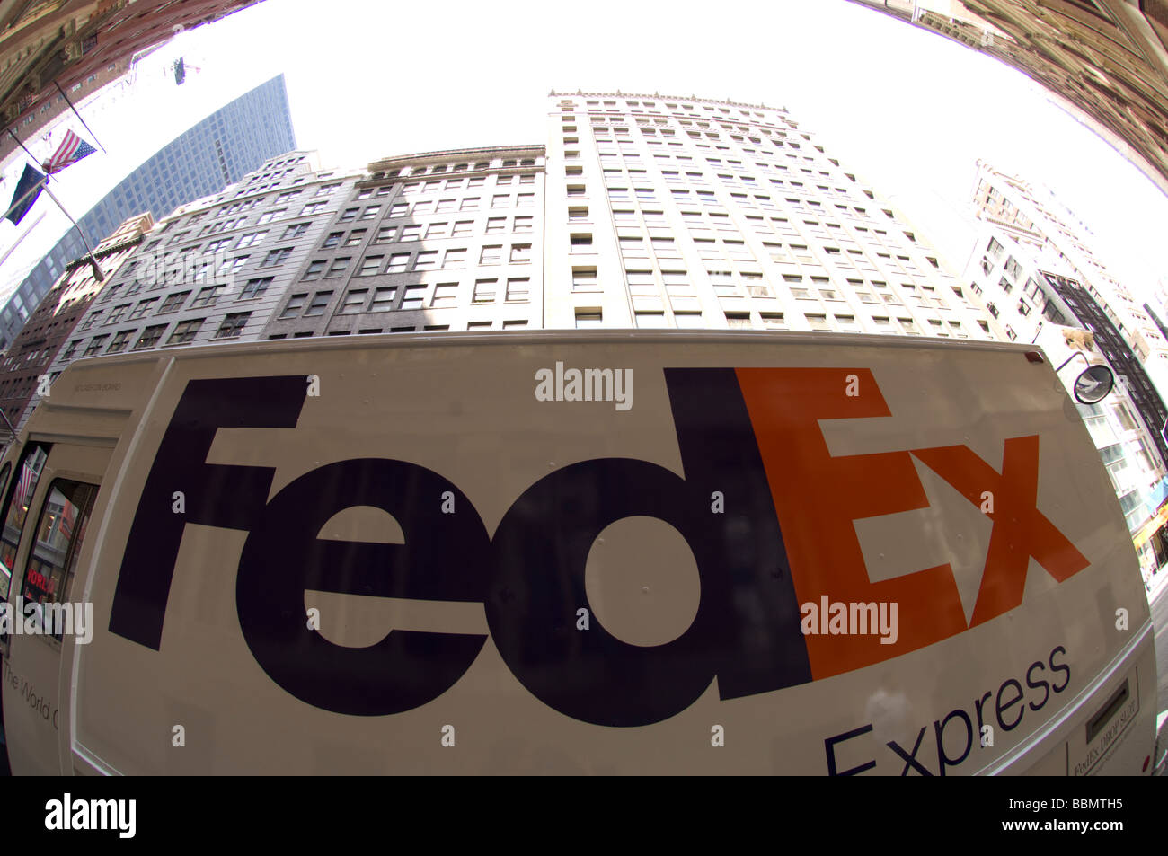 M express logo hi-res stock photography and images - Alamy