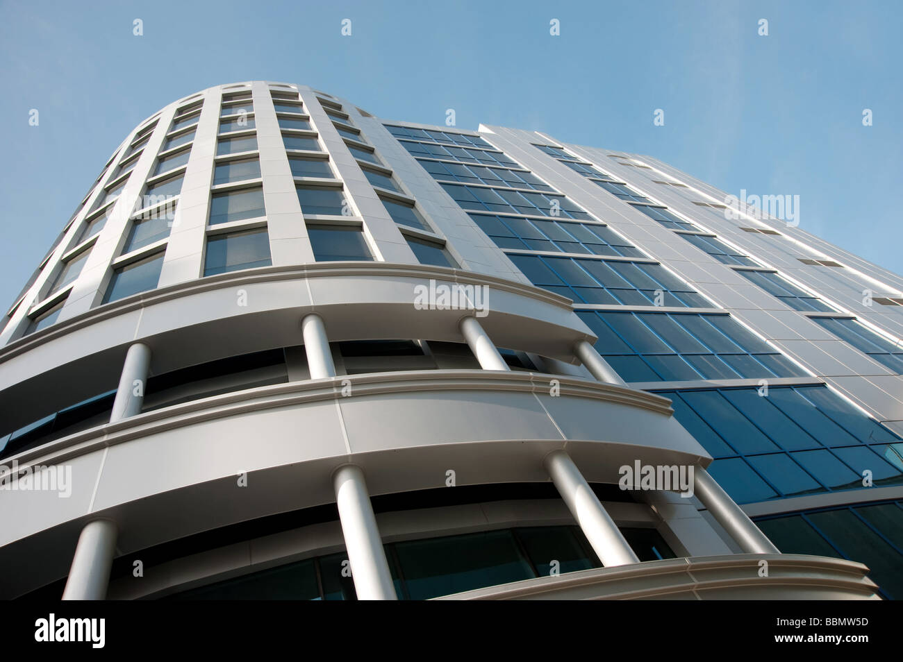 Building a structure hi-res stock photography and images - Alamy