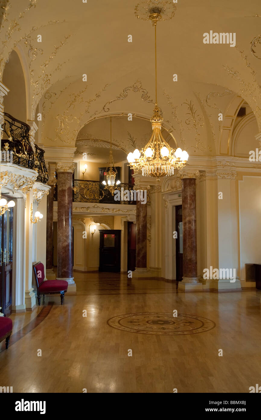 Luxury home theatre hi-res stock photography and images - Alamy