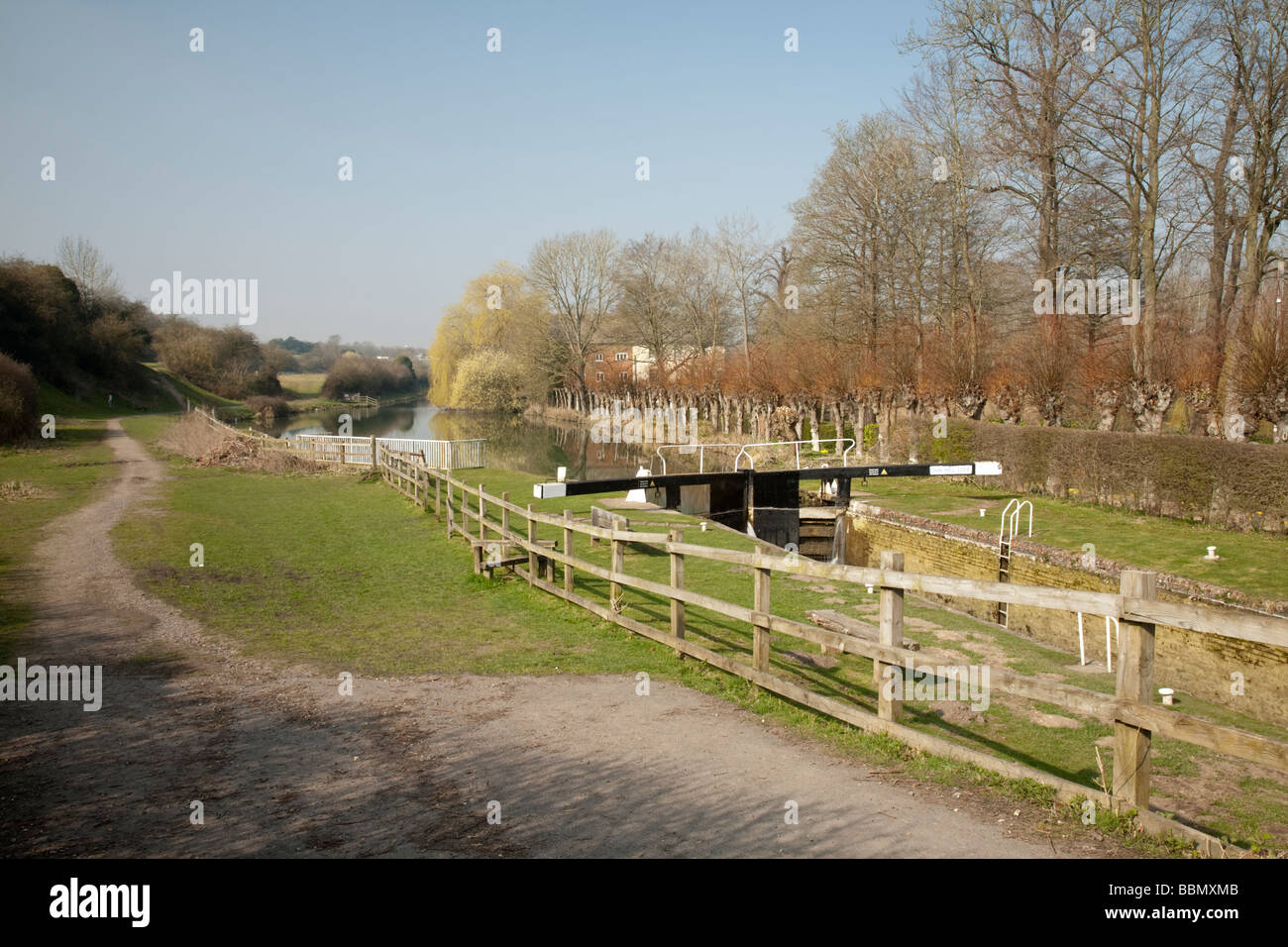 Dun mill lock hi-res stock photography and images - Alamy
