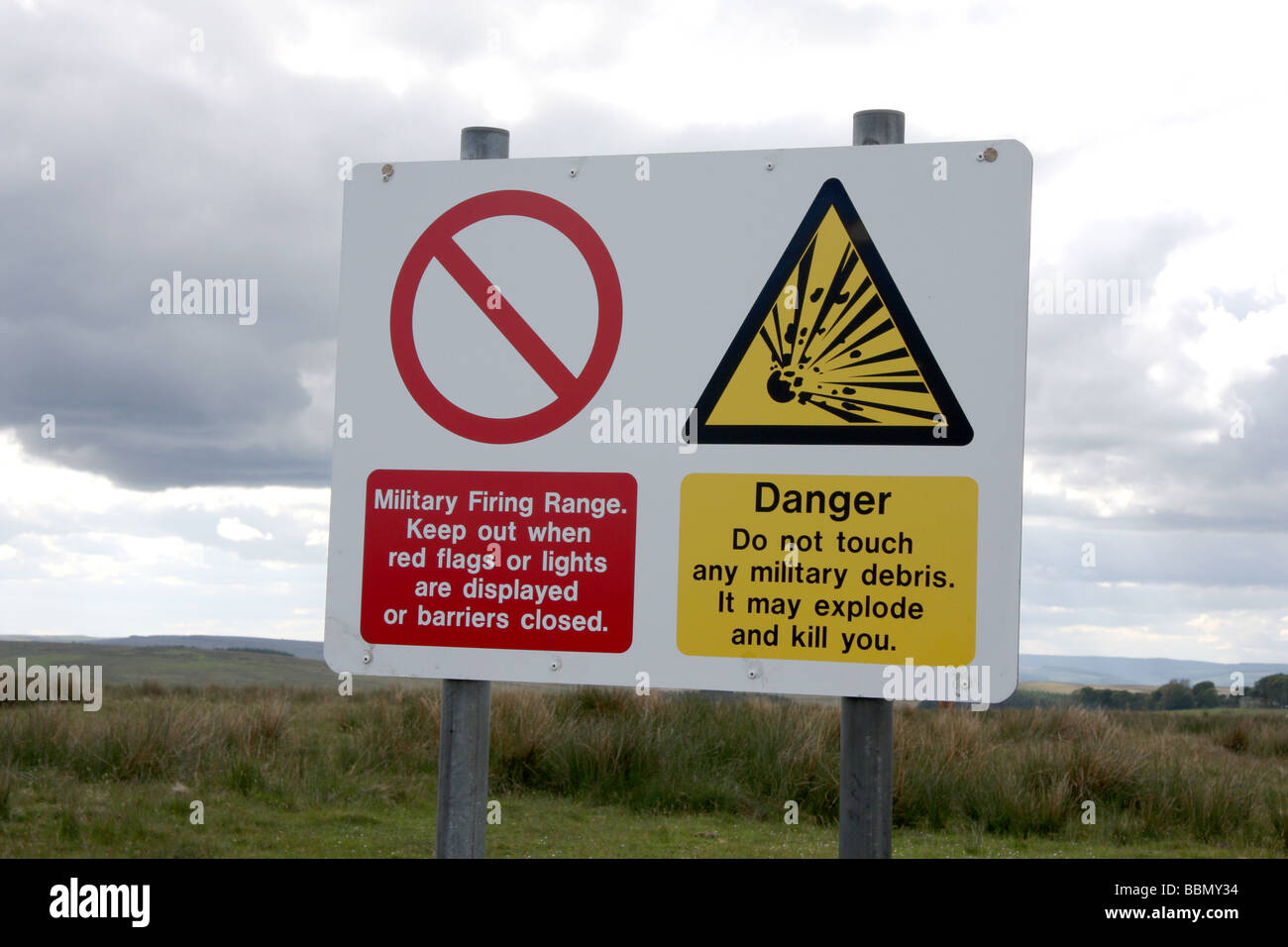 Warning sign on perimeter of Military firing ranges, Otterburn ...