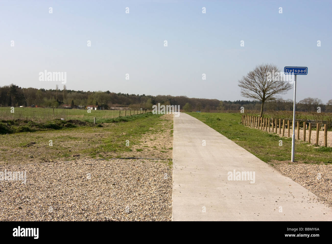 Bicycle path in the Netherlands Stock Photo - Alamy