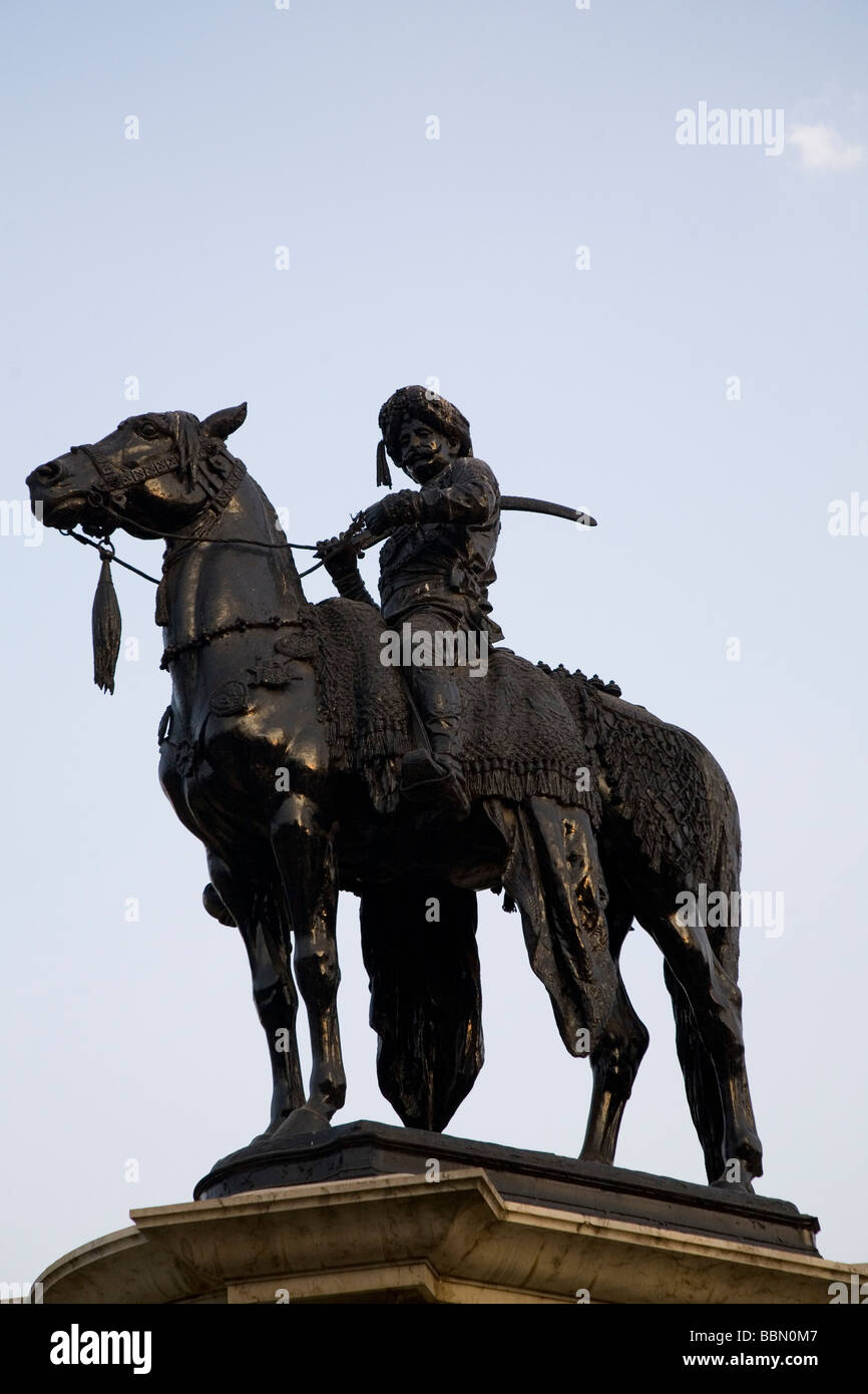 Kempegowda statue hi-res stock photography and images - Alamy