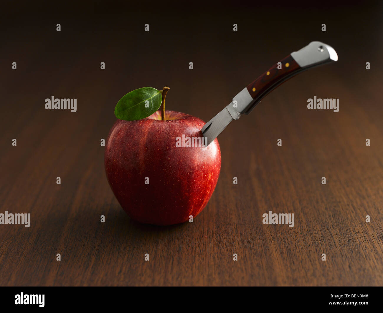 Pocket knife apple hi-res stock photography and images - Alamy