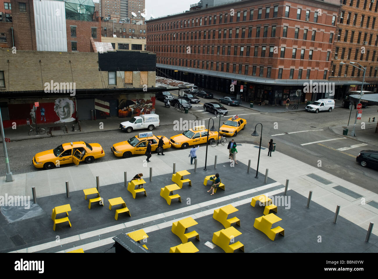 Line queue taxi High Resolution Stock Photography and Images - Alamy