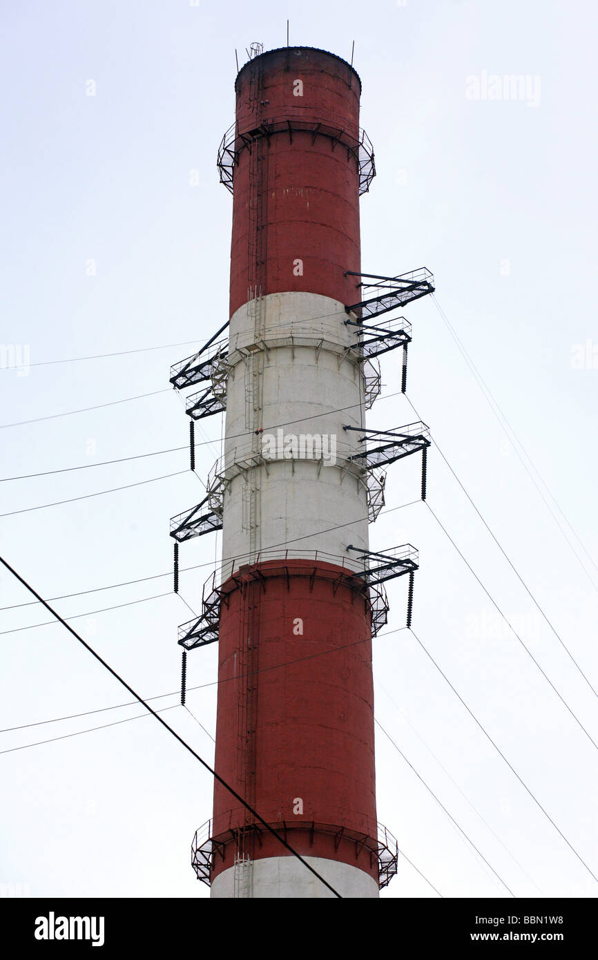 Electric transmission power line hi-res stock photography and images ...