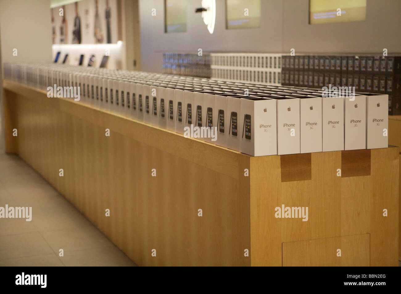 Iphone box hi-res stock photography and images - Alamy