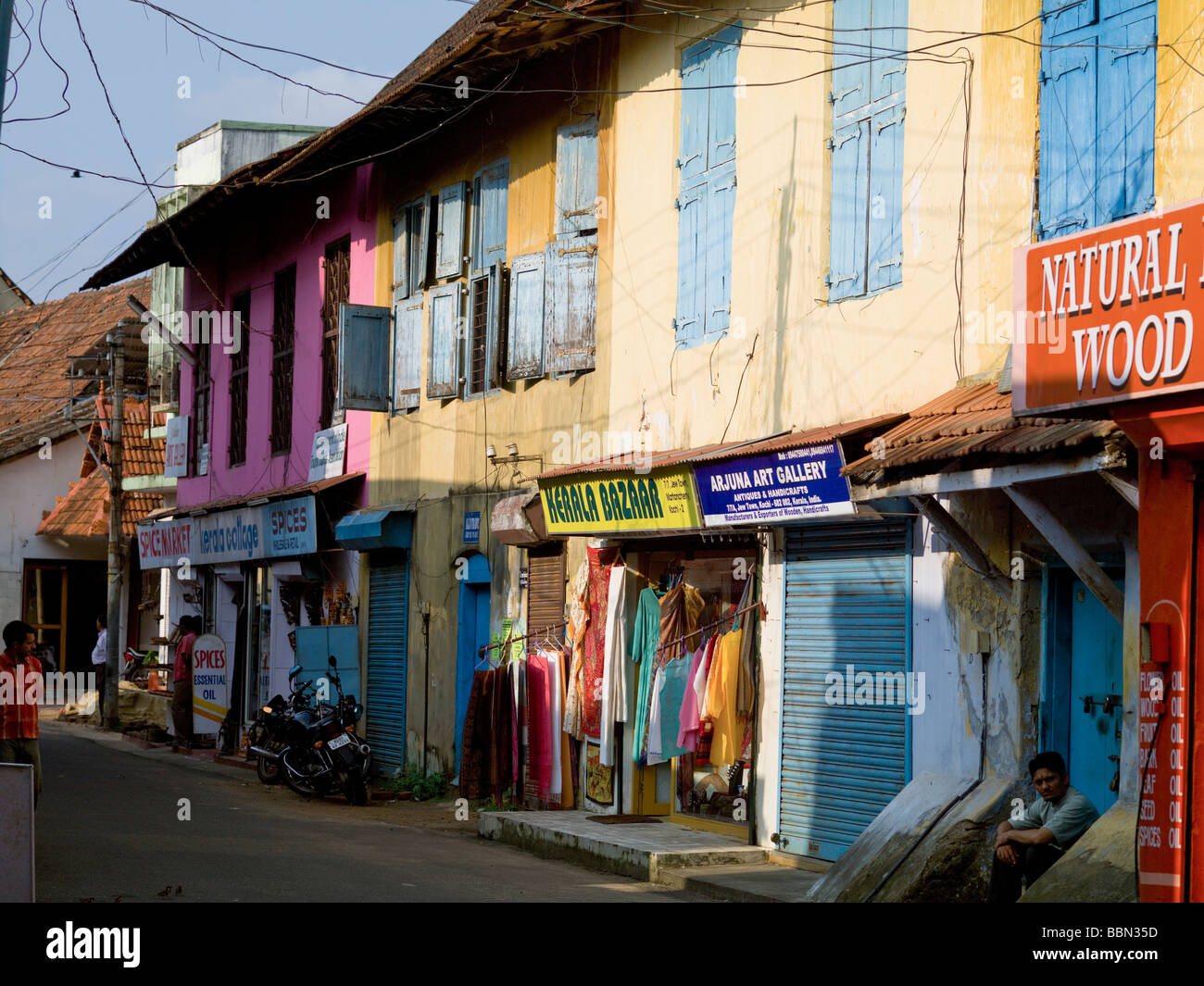 Jewtown,Cochin,Kerala,India;Run down shop fronts Stock Photo - Alamy