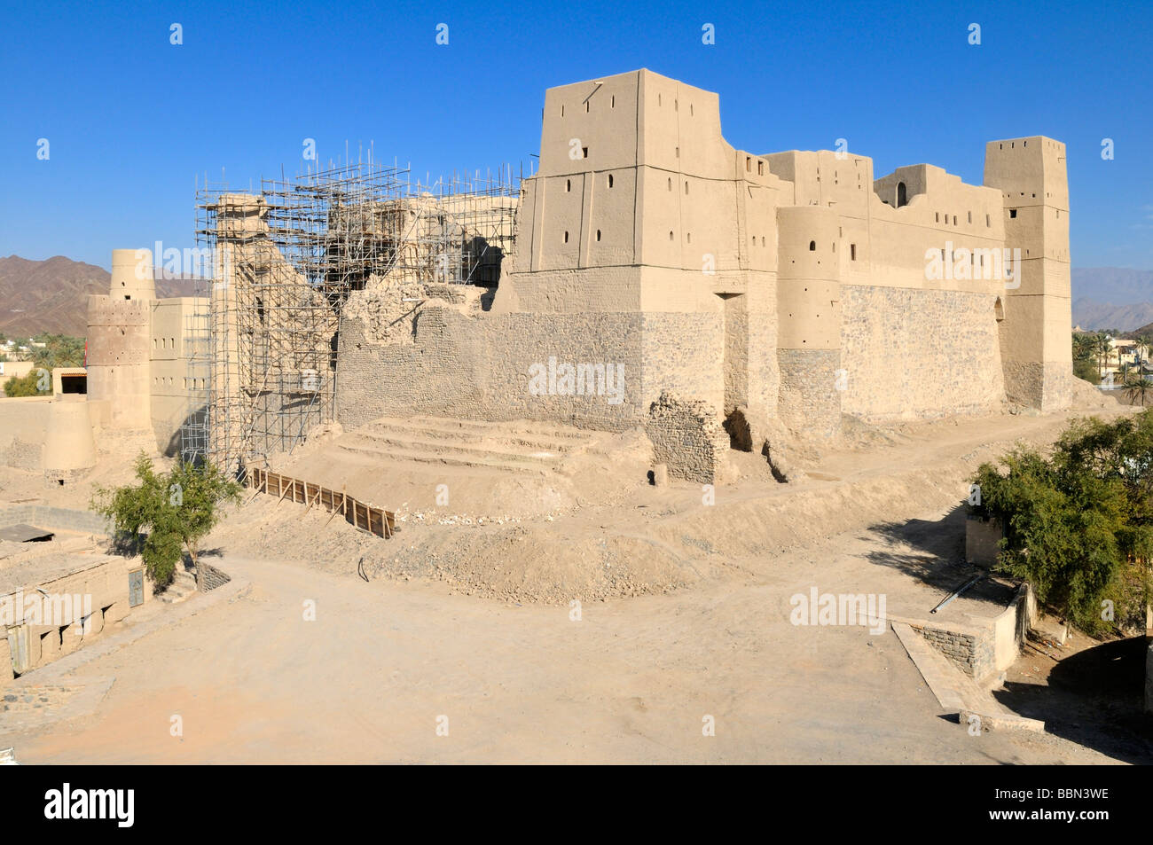 Historic adobe fortification, Bahla fort or castle, UNESCO World ...